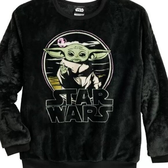 Disney | Tops | Disneys The Mandalorian Fuzzy Grogu Graphic Sweatshirt ...